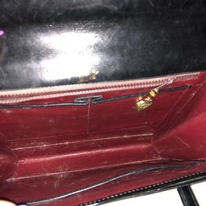 Gucci | Bags | 95s Authenticrare Vintage Gucci Leather Purse | Poshmark